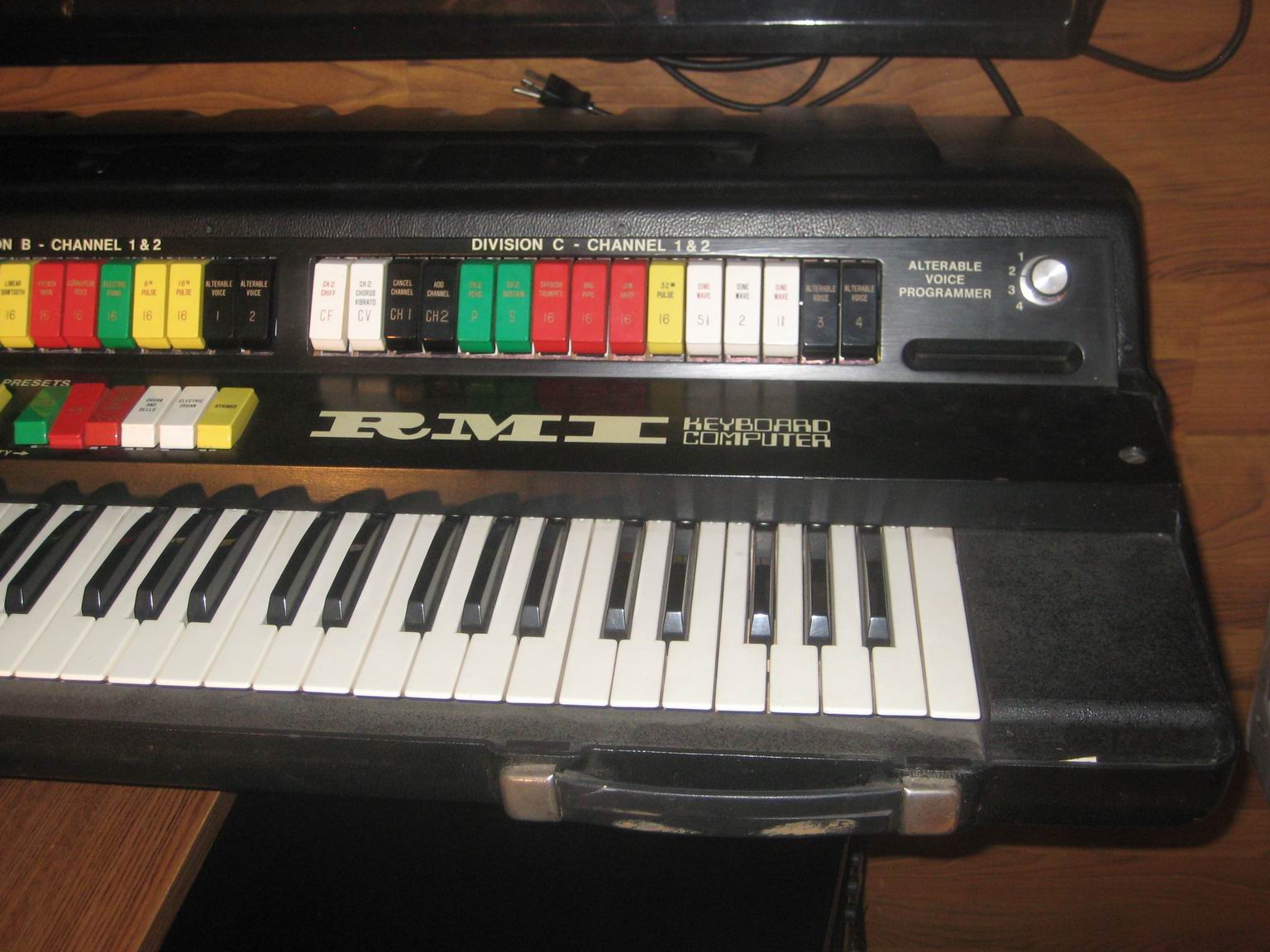 Spheremusic - Bargain or auction detail