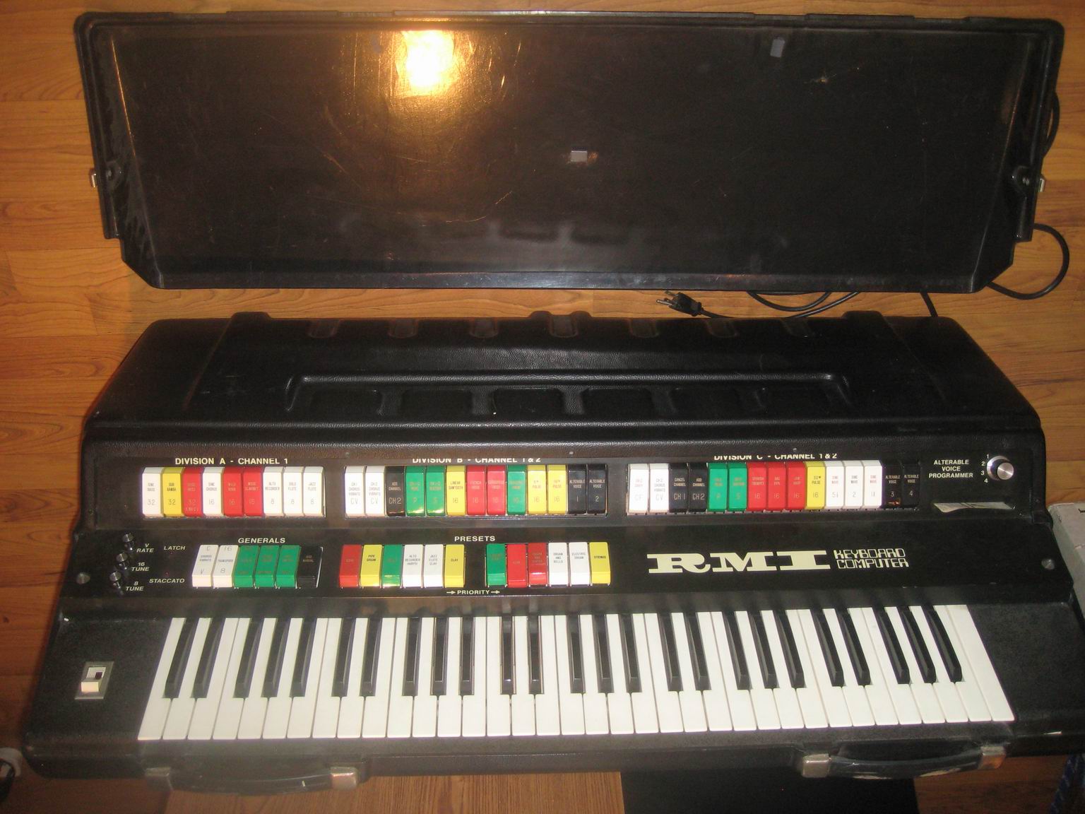 Spheremusic - Bargain or auction detail