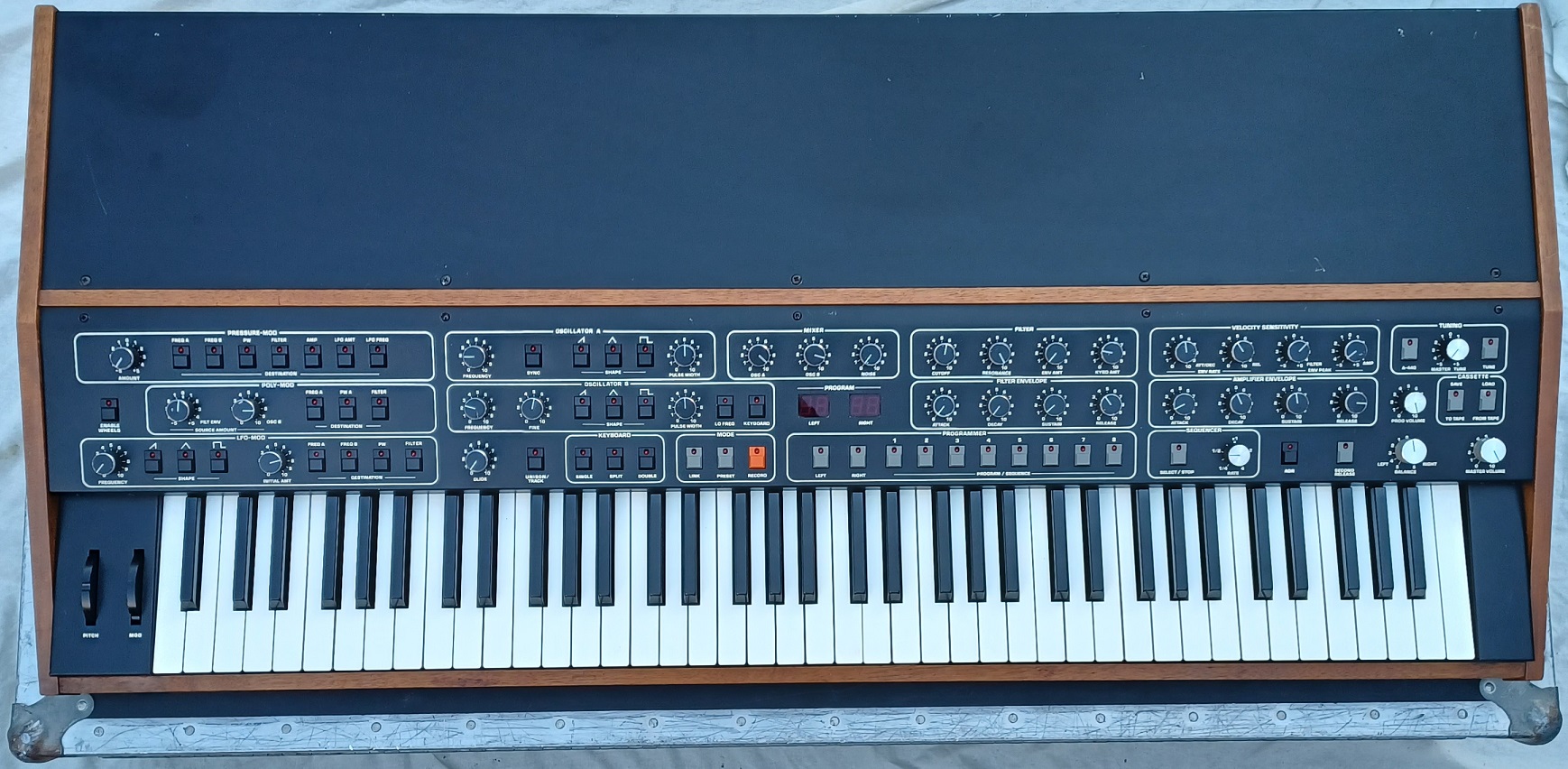 MOVEMENT MCS Drum Computer Ii at VEMIA Auction - Gearspace