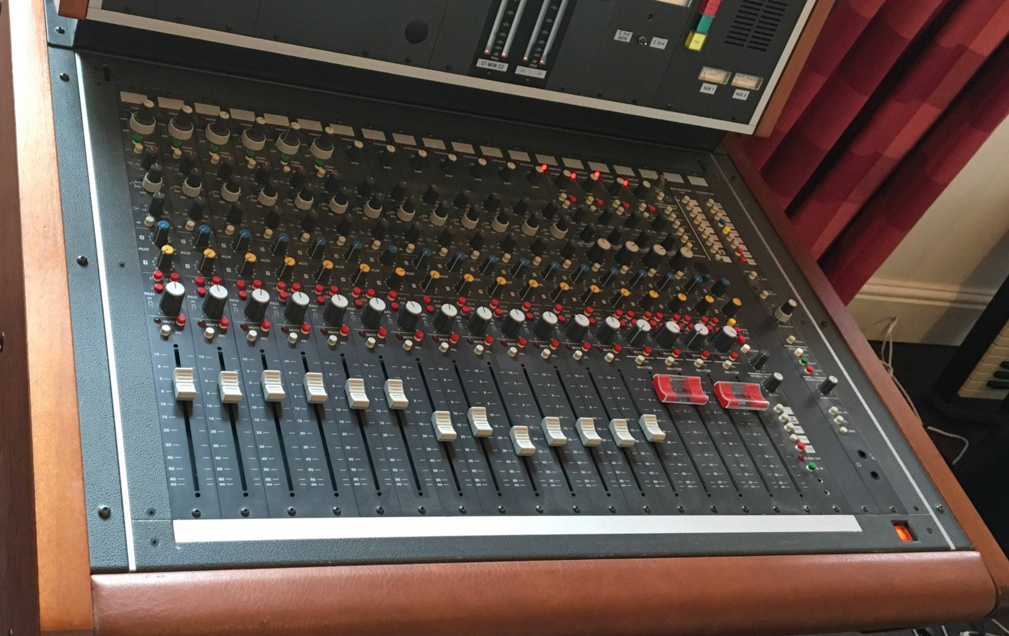 Spheremusic - Bargain or auction detail