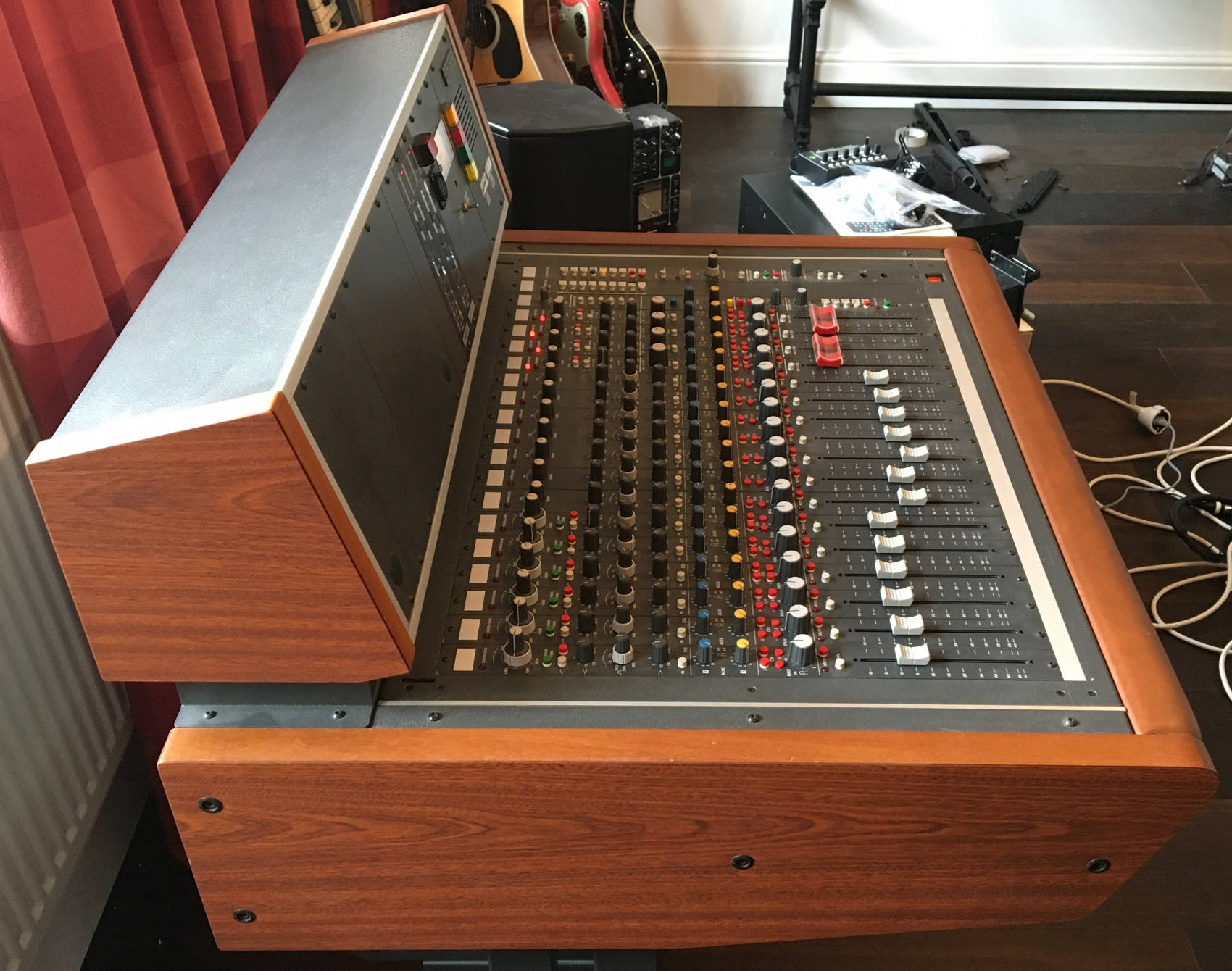 Spheremusic - Bargain or auction detail